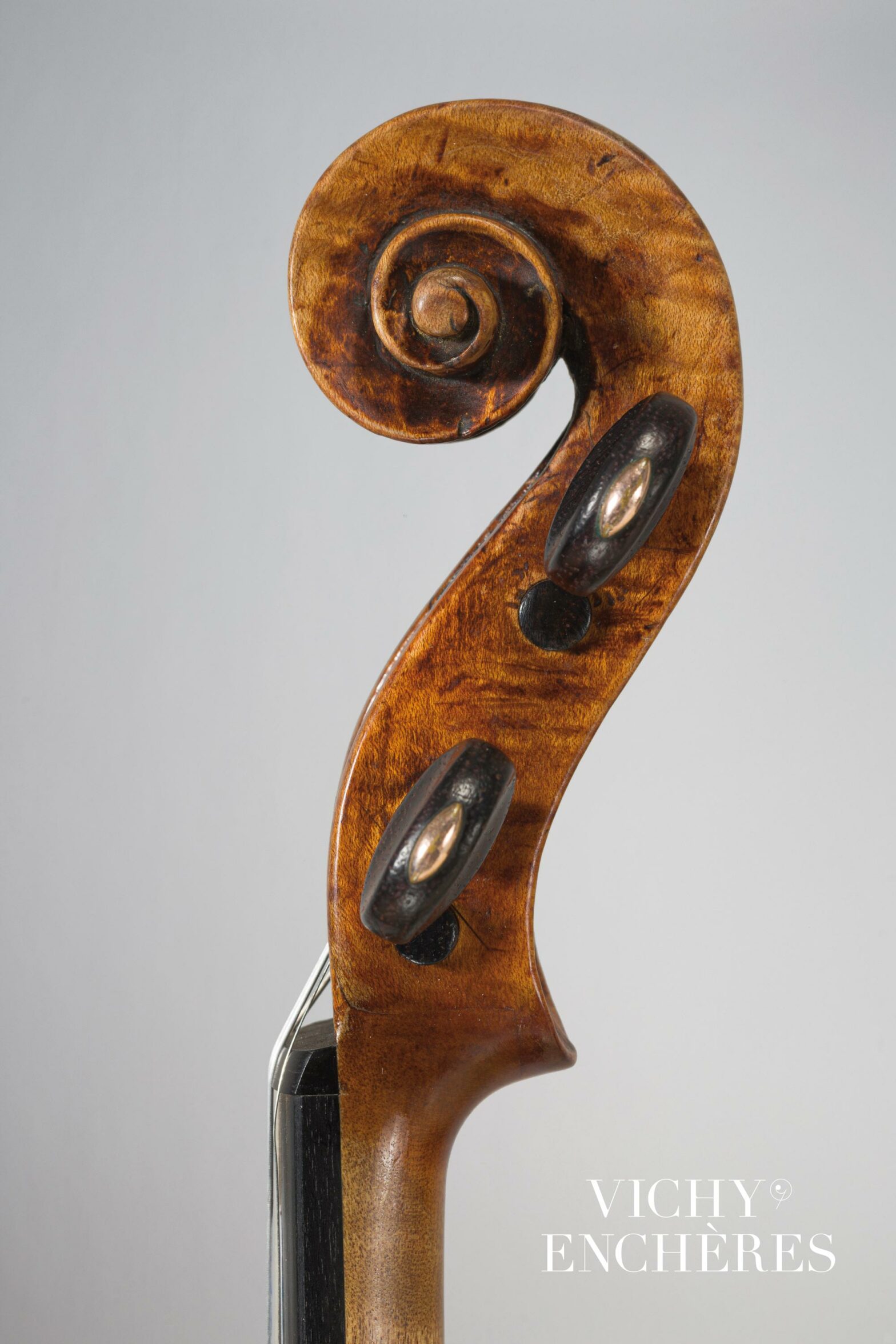 Du 3 au 6 juin 2024 : ventes de prestige d’instruments du quatuor ...